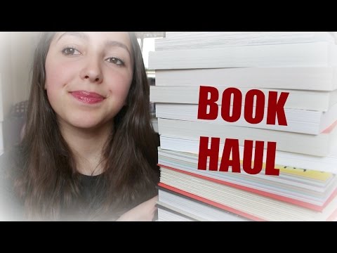 RANDOM BOOK HAUL || JULIA SAPPHIRE
