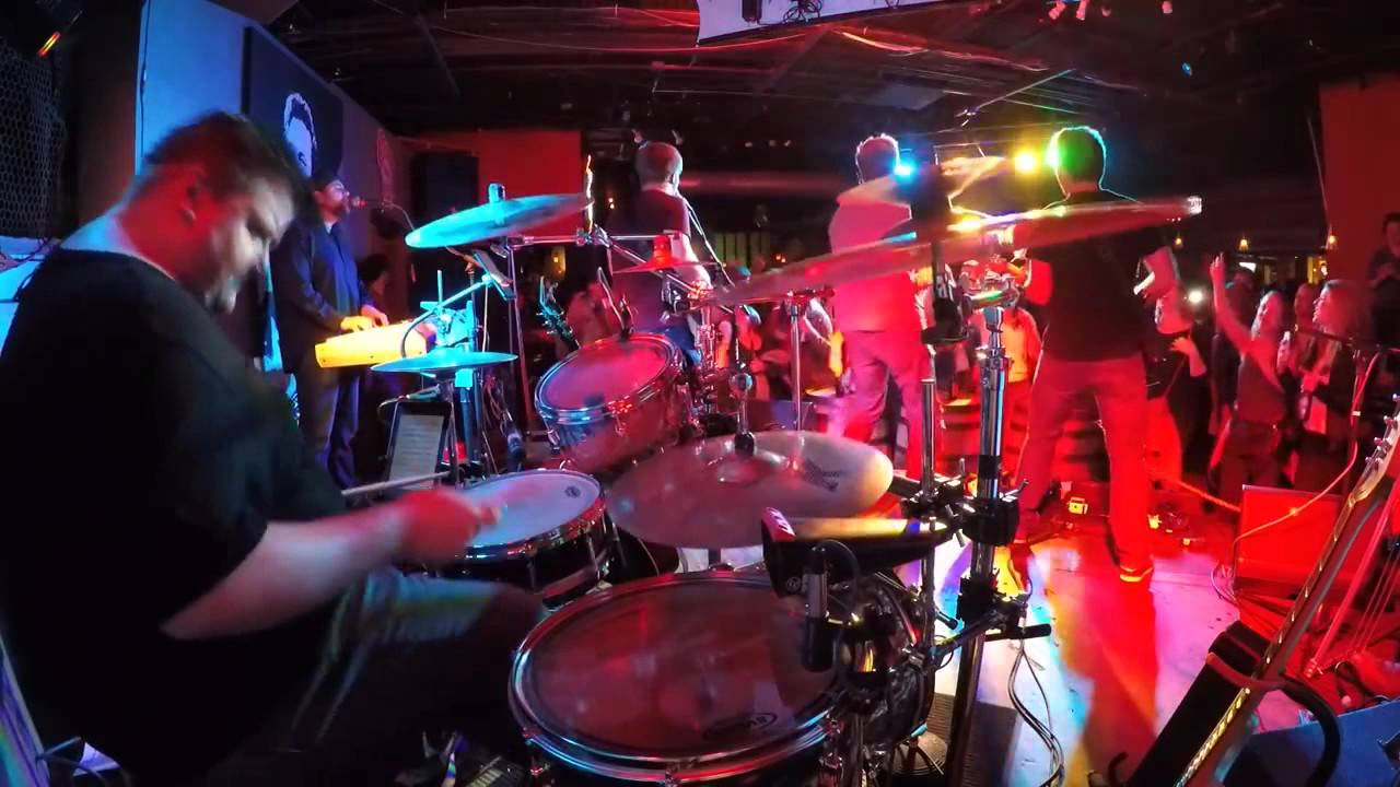 She's Country Medley - Nick Lynch Band - YouTube