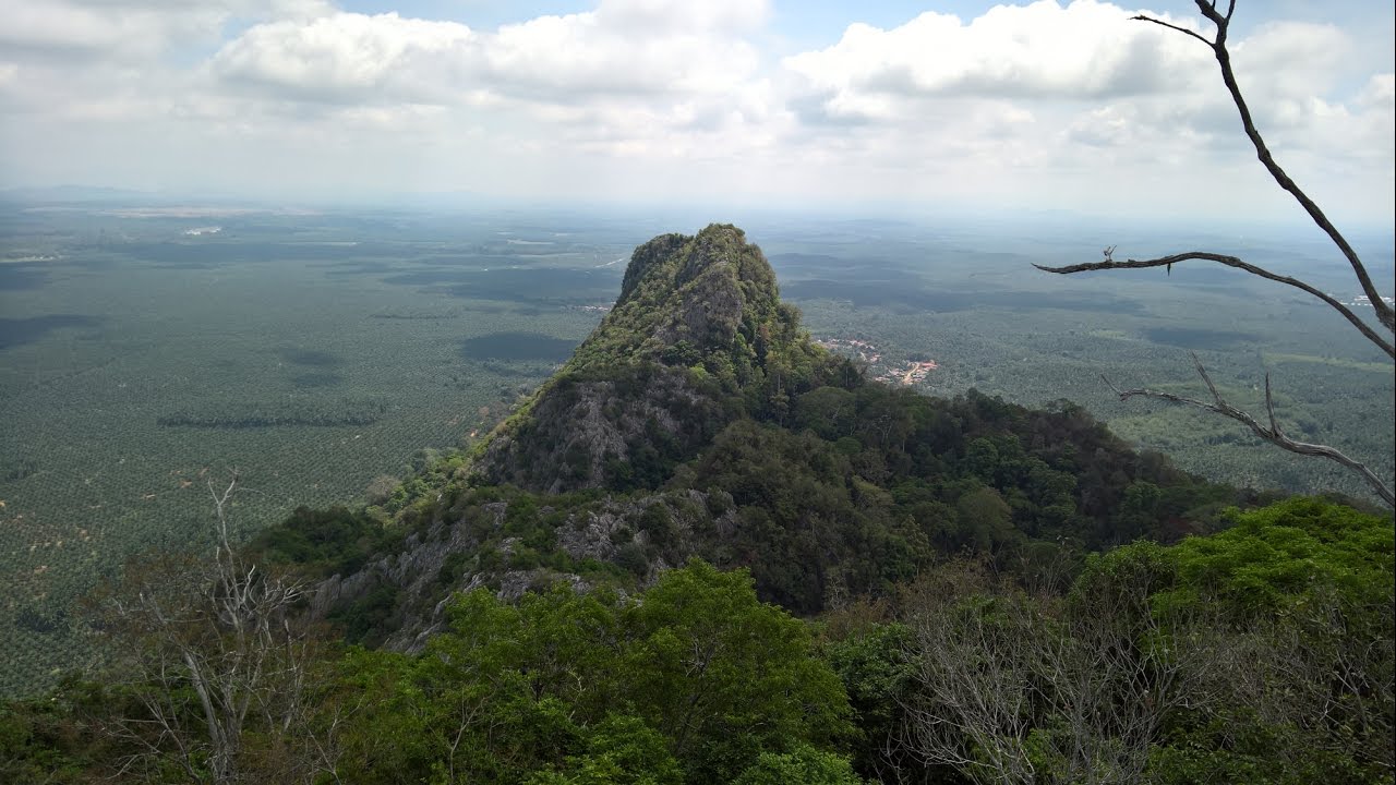 'View' Dari Puncak Gunung Senyum _ 28 May 2016 - YouTube