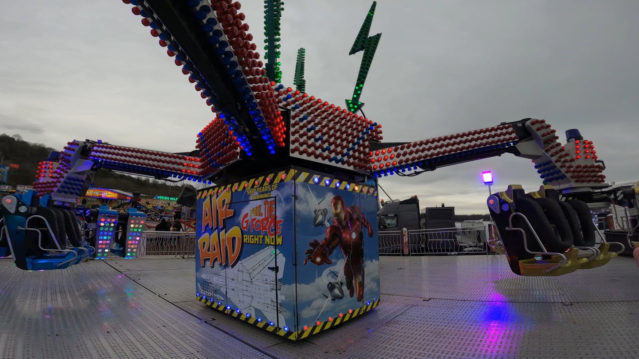 Air Raid (Mitchell Wilmot) On Ride Nottingham Valentines Fair 2022 ...