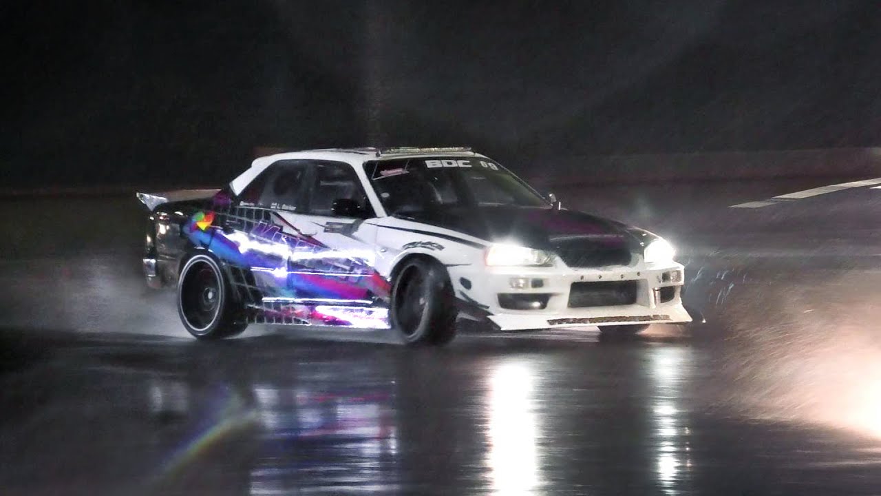 JDM Meet Arrivals Control their Cars in POURING RAIN! - YouTube