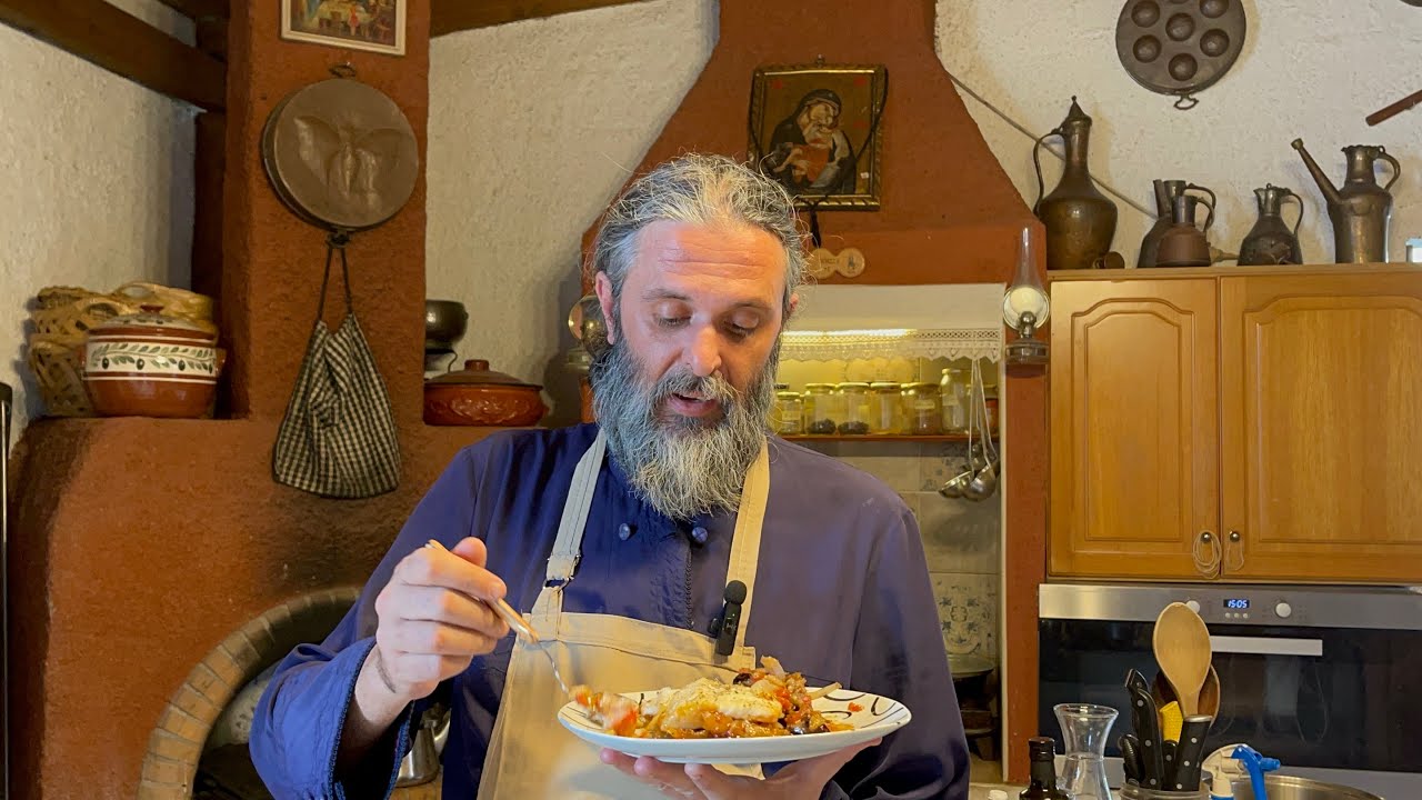 ΨΑΡΙ ΜΕ ΜΕΛΙΤΖΑΝΕΣ ΣΤΟ ΦΟΥΡΝΟ ΑΠΟ ΤΟΝ ΓΕΡΟΝΤΑ ΠΑΡΘΕΝΙΟ - YouTube