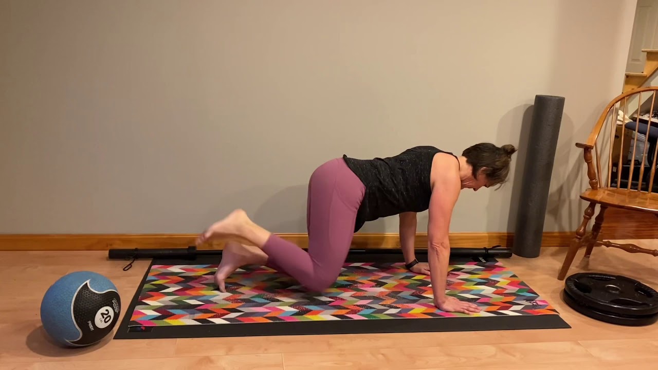 Hip Circles (fwd/ bkwd) - YouTube