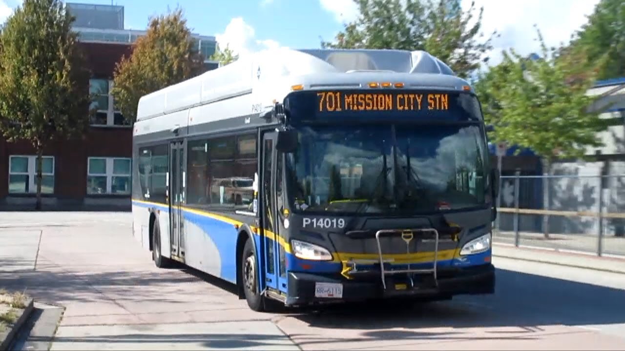 TransLink (CMBC) 2014 New Flyer XN40 - P14019 - YouTube