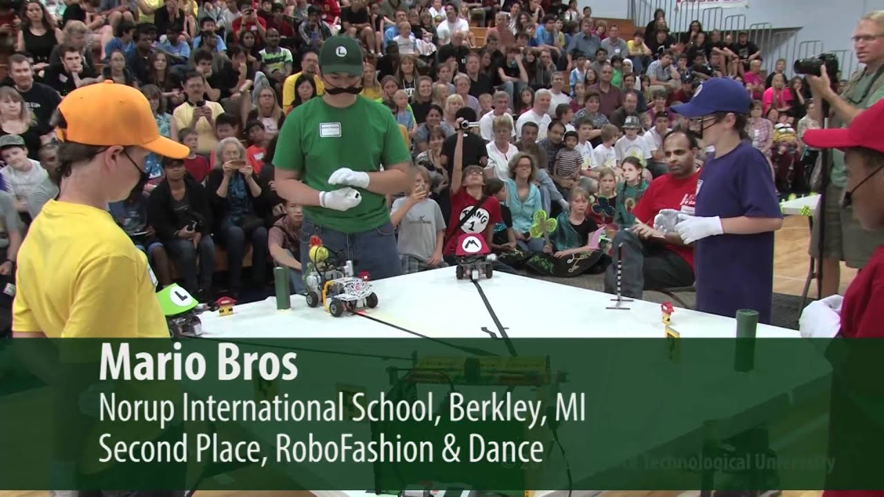 RoboFashion & Dance - World Robofest 2012 - YouTube