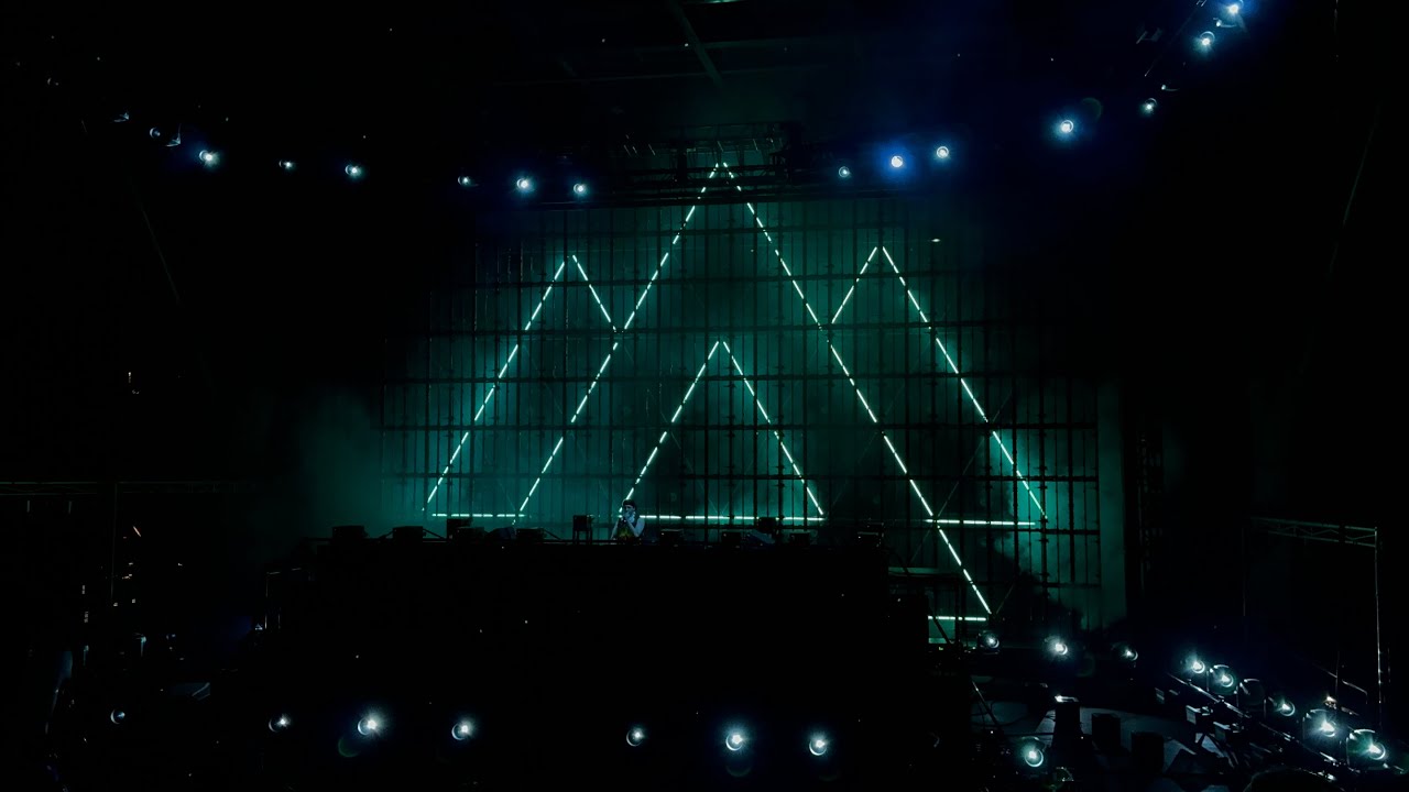 Liquid Stranger (Set 3: Powergrid) @ Red Rocks (Wakaan Rocks II 2024 ...