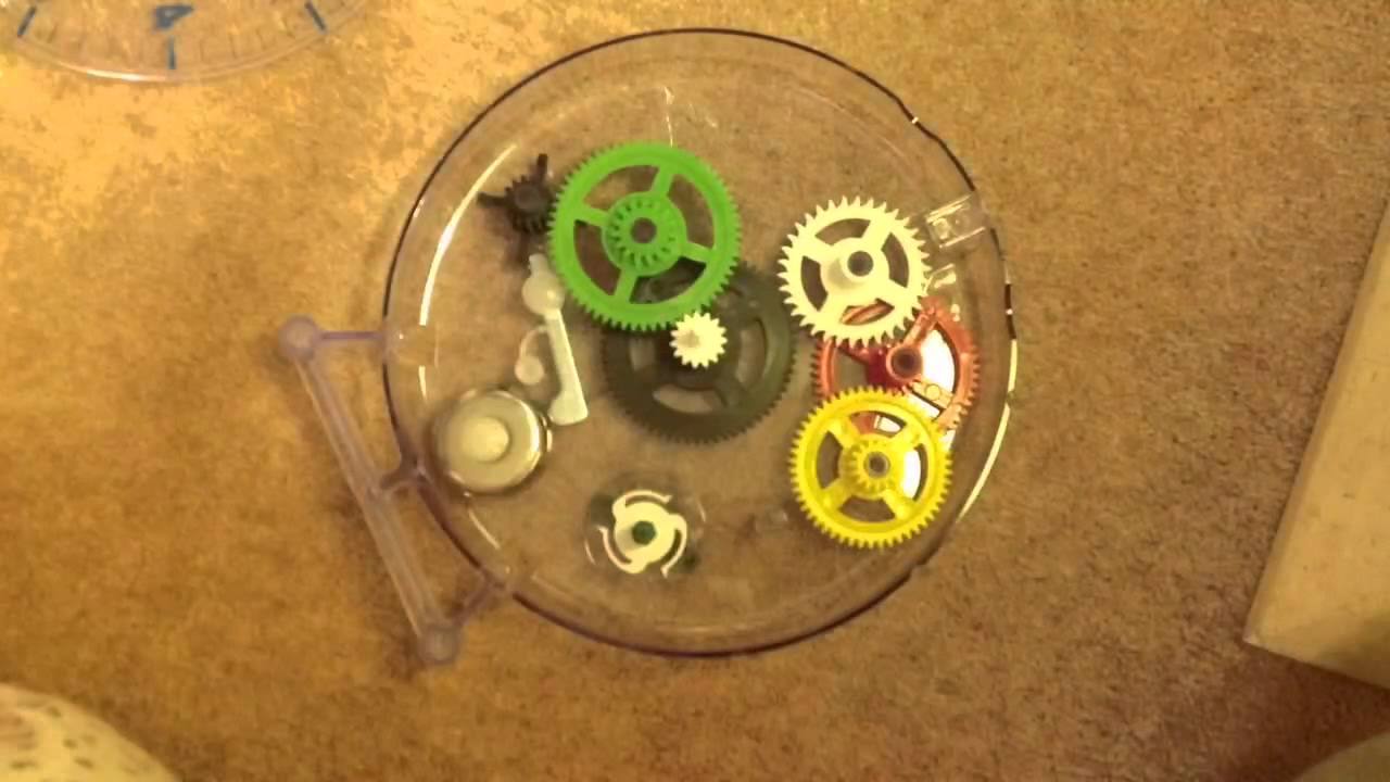 Building a plastic mechanical clock - YouTube