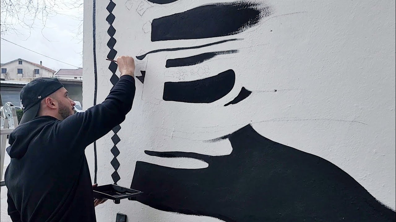Transformohet lagjia "Perash" në Shkodër nga muralet, grafitet dhe ...