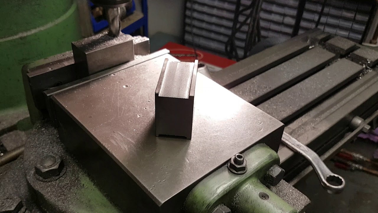 7.25" Highlander Locomotive Axle boxes cont. - YouTube