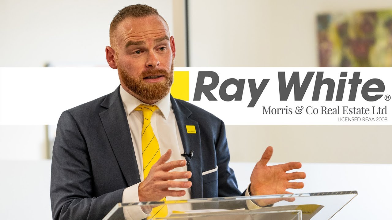 Watch The Auction Process With Ray White Morris & Co Real Estate In ...