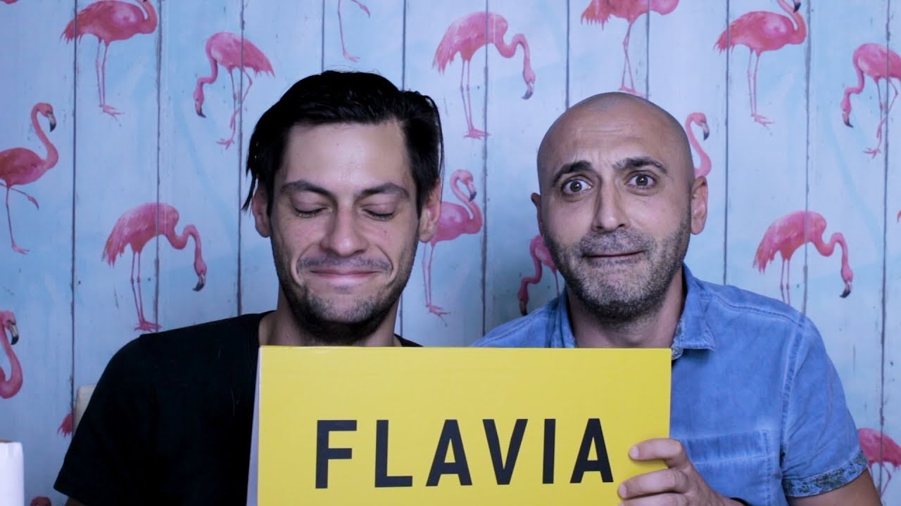 UNBOXING CA BAIETII | NYX PROFESSIONAL MAKEUP | SPECIAL GUEST FLAVIA ...