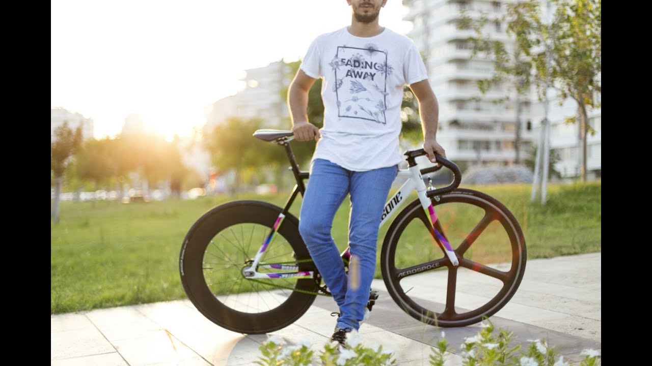 Fixie'nin Hayatı (Life of Fixie) English Subtitles - YouTube