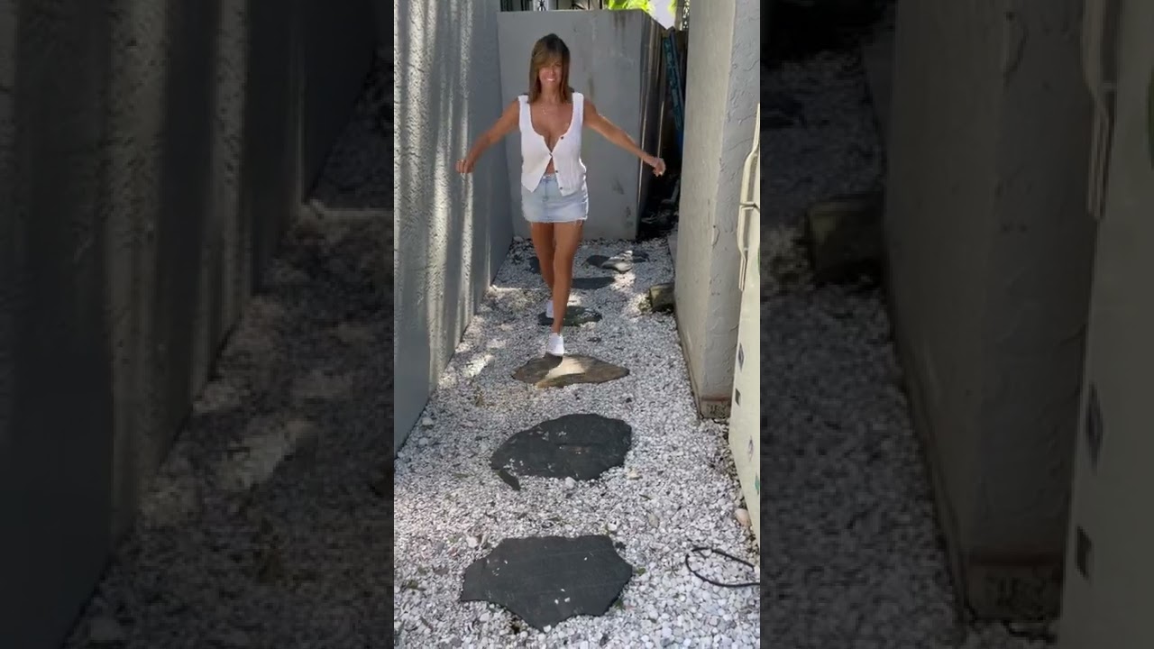 Goofing off at the Double Deuce Ranch. #bigttmagee - YouTube