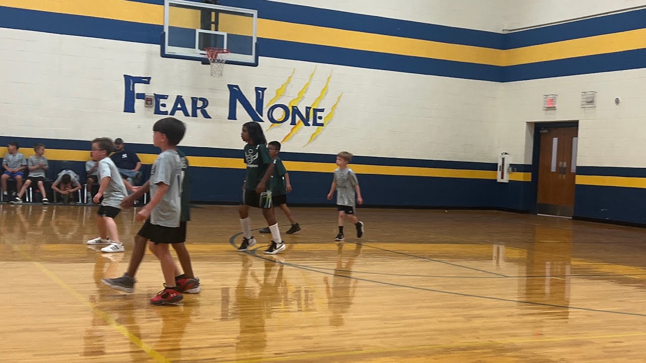 Judah 1st grade basketball - YouTube