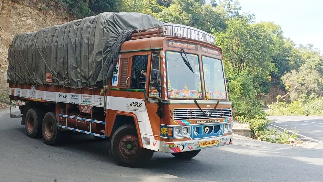 Heavy Load Lorry Risk Turning 2/3 Kadambur Hairpin bend Hills Driving ...