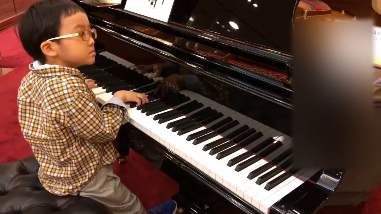 Chopin's Etude in E Major Op.10 No.3, by Jonah Ho (age 5) - YouTube