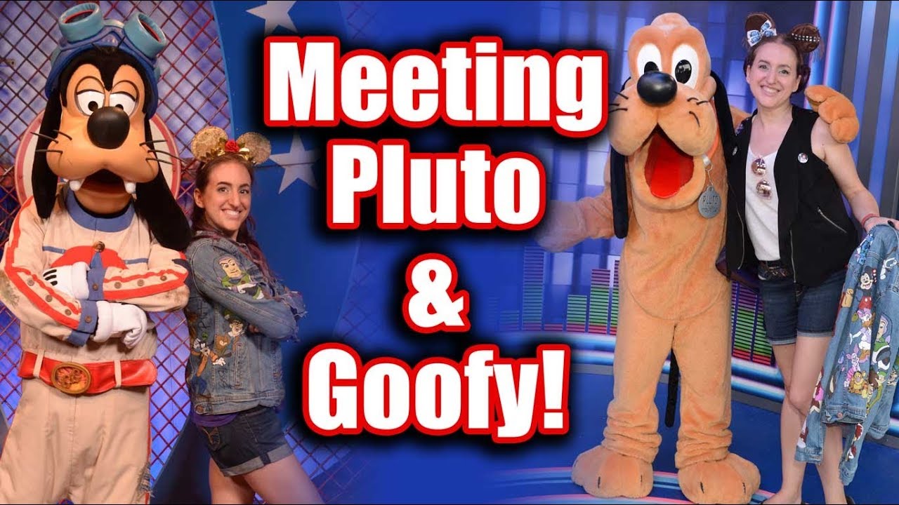 Meeting Pluto and Goofy to Sign My Hand Painted Disney Jacket - YouTube
