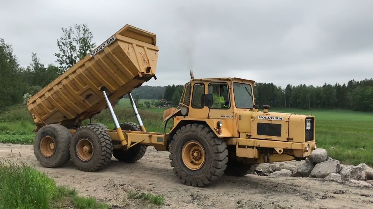 Köp Dumper Volvo BM 860 på Klaravik - YouTube