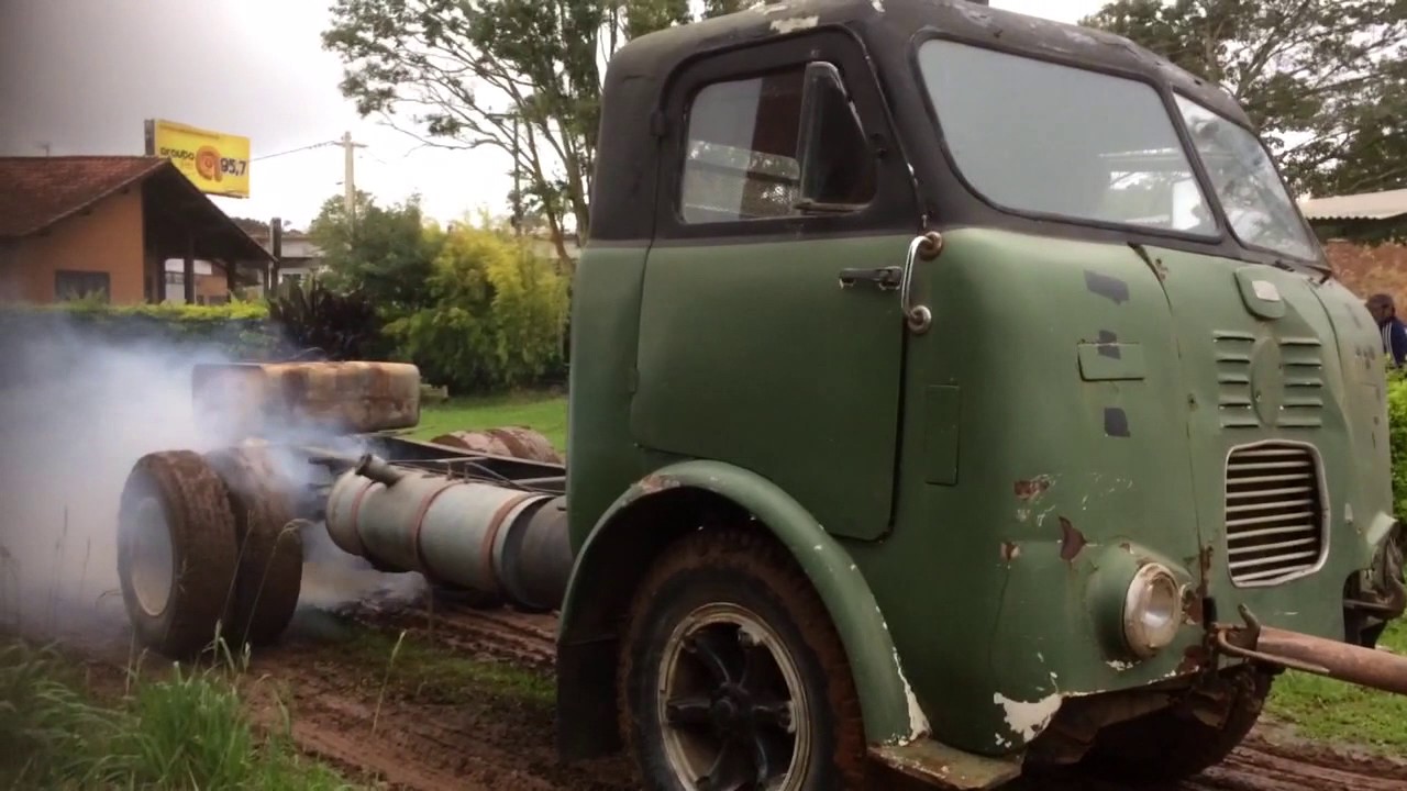 Fazendo o caminhão FNM funcionar - YouTube