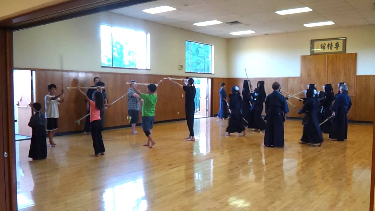 San Jose Kendo Dojo, Beginner's practice - YouTube