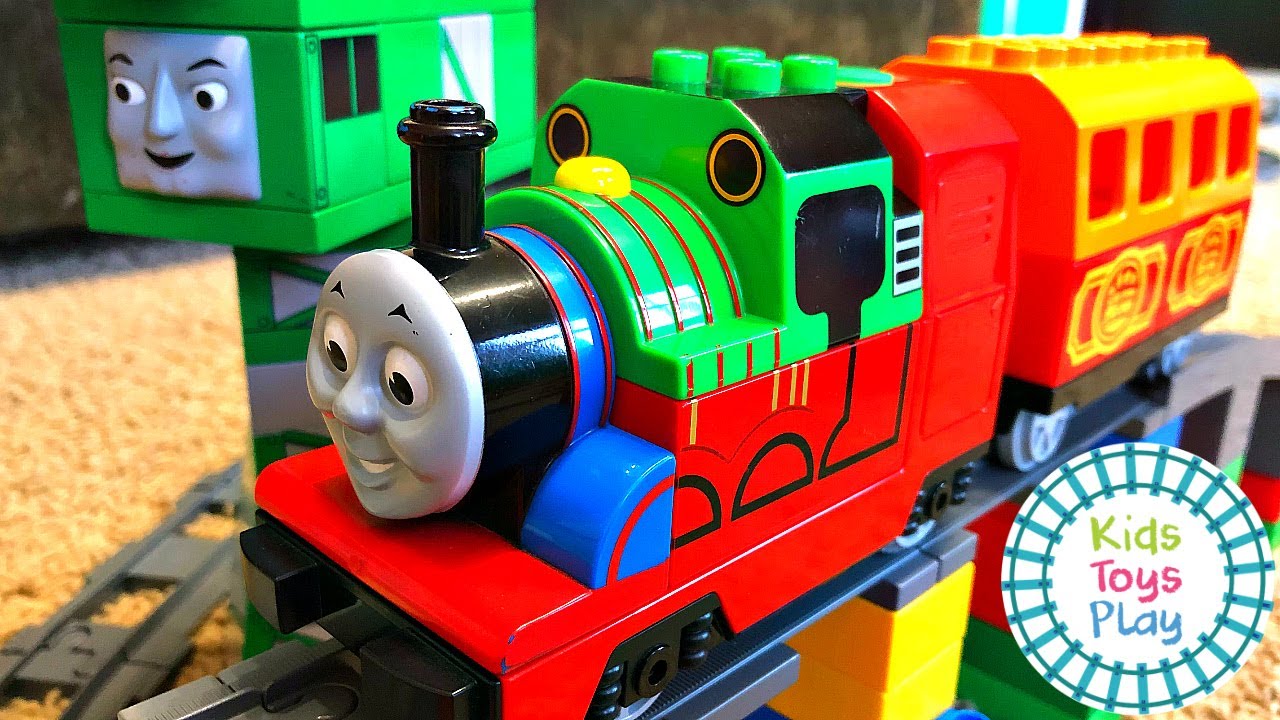 Thomas the Train Duplo Train Crashes - YouTube