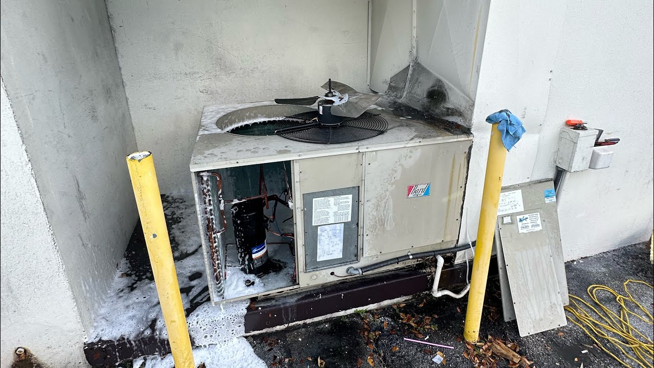 Bard Package Unit AC maintenance! - YouTube