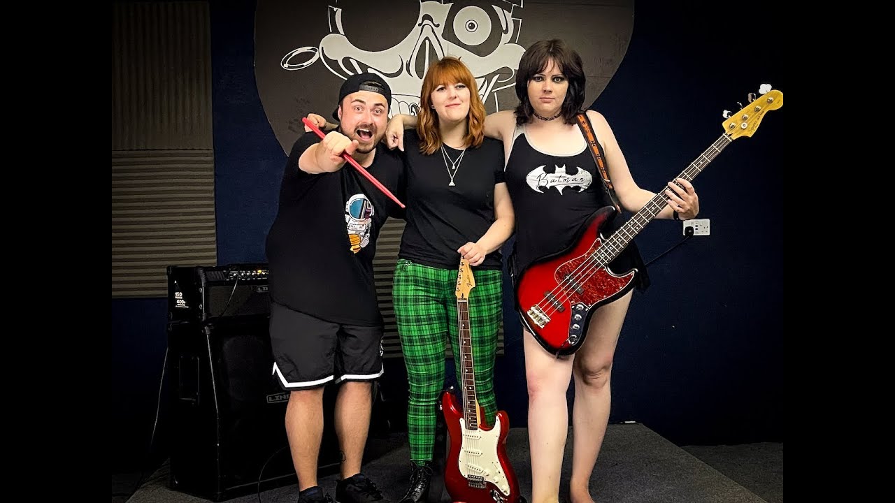 Morgana - Coming Home (Official Music Video) - YouTube