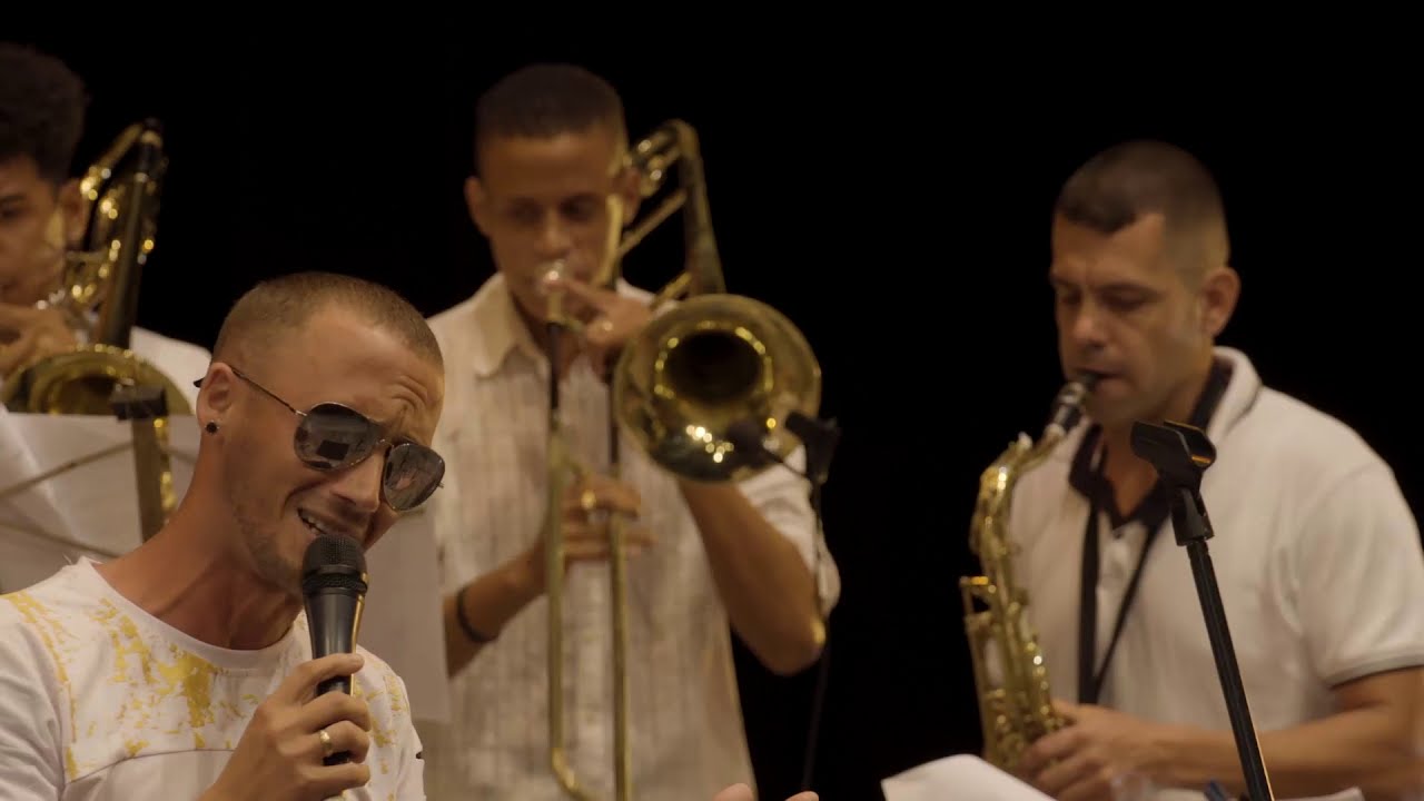 Concierto de Acheré - YouTube