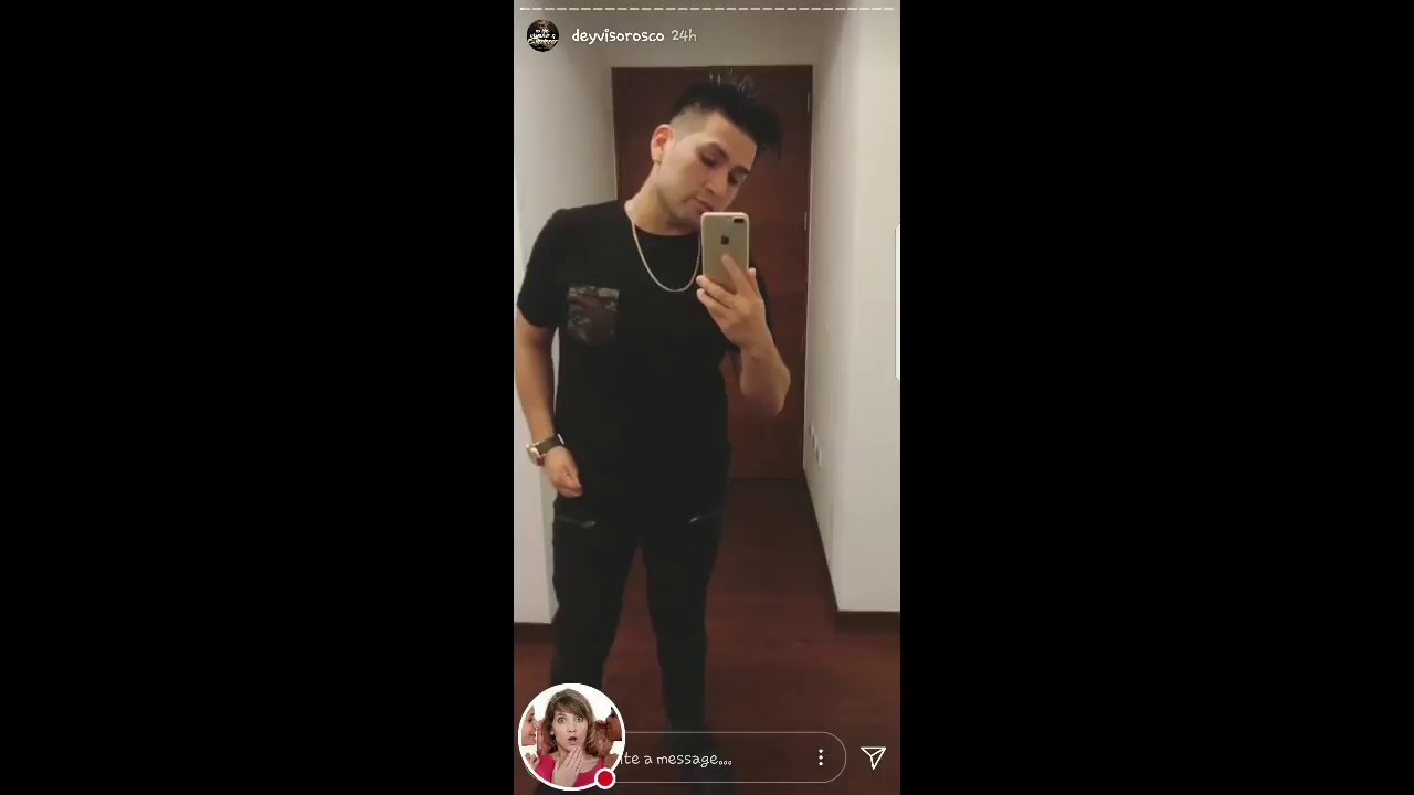 DAVIS OROSCO CANTANDO EN DISCOTECA Y MISS PERU 30-10-17 - YouTube