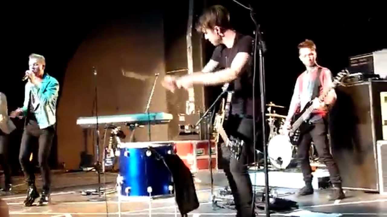 Eleven Past One-Night To Remember(Live) - YouTube