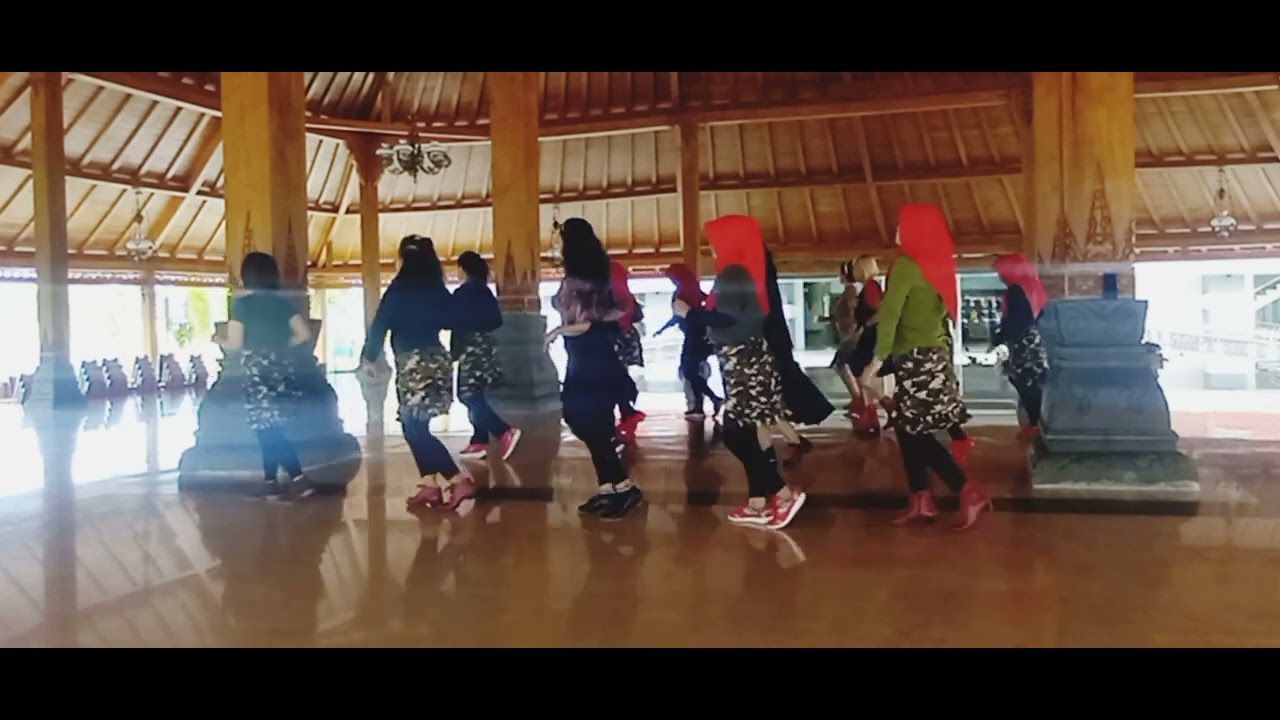 POLLINA REGGAE LINE DANCE/BEGINNER LEVEL/CHOREO IVONNE VERHAGEN/DEMO By NIGHT LDC - YouTube