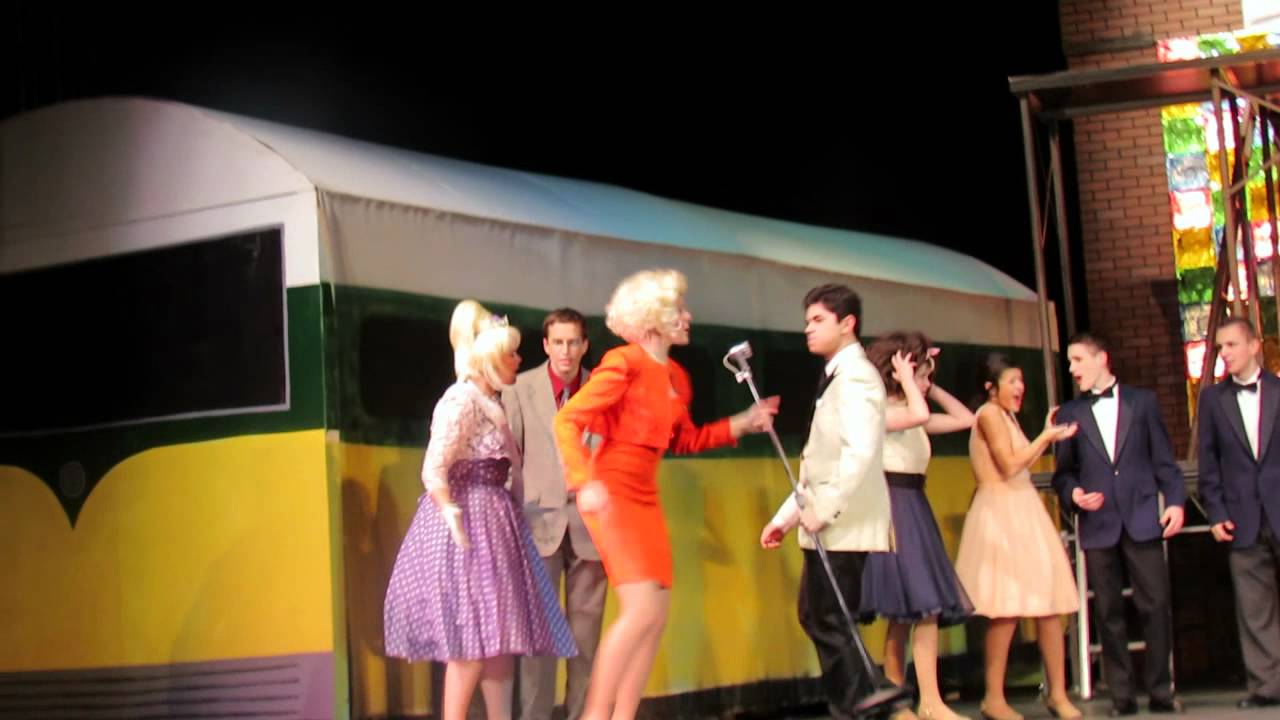 Hairspray Musical OHS ~Carissa Robbins "Amber" - YouTube