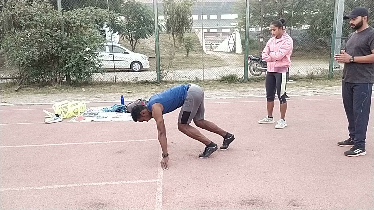 Crouch start. sprint Start Training - YouTube