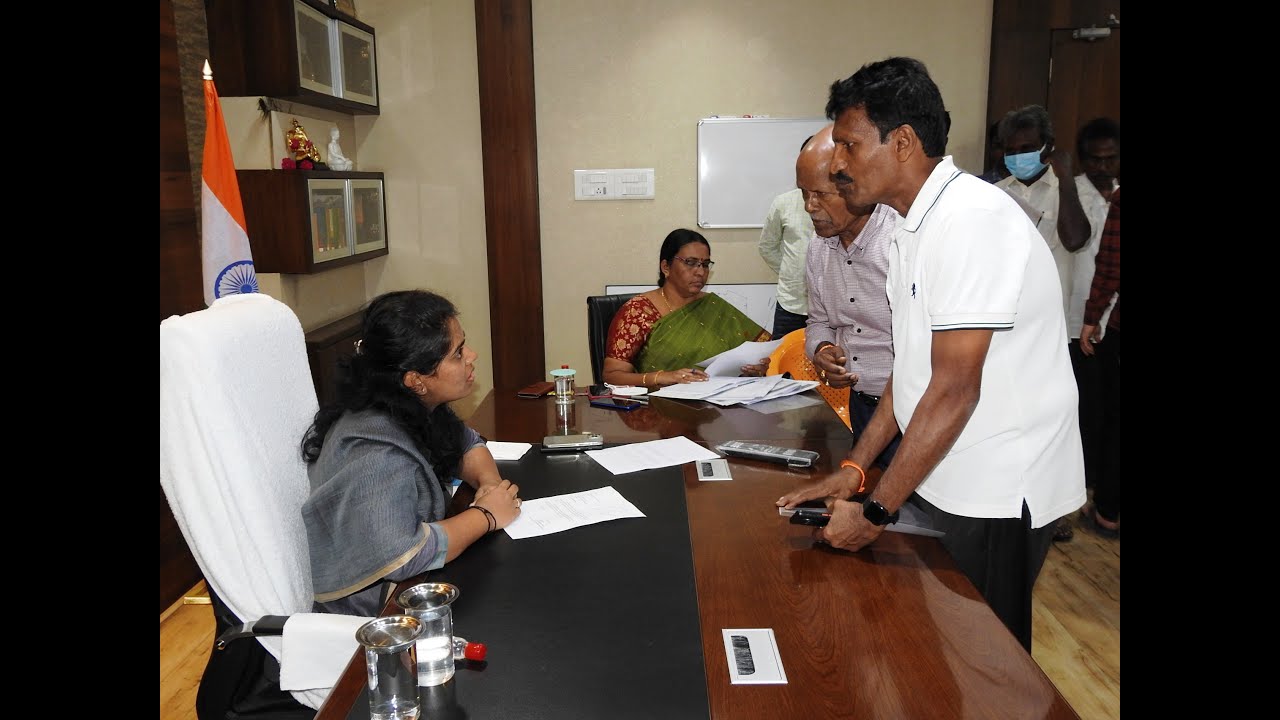 26-12-2022 Commissioner Kirthi Chekuri IAS received grievance from ...