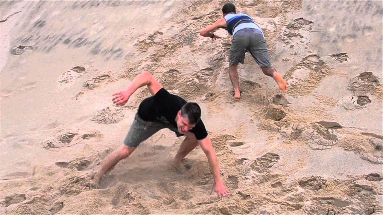 Sand Fight - YouTube