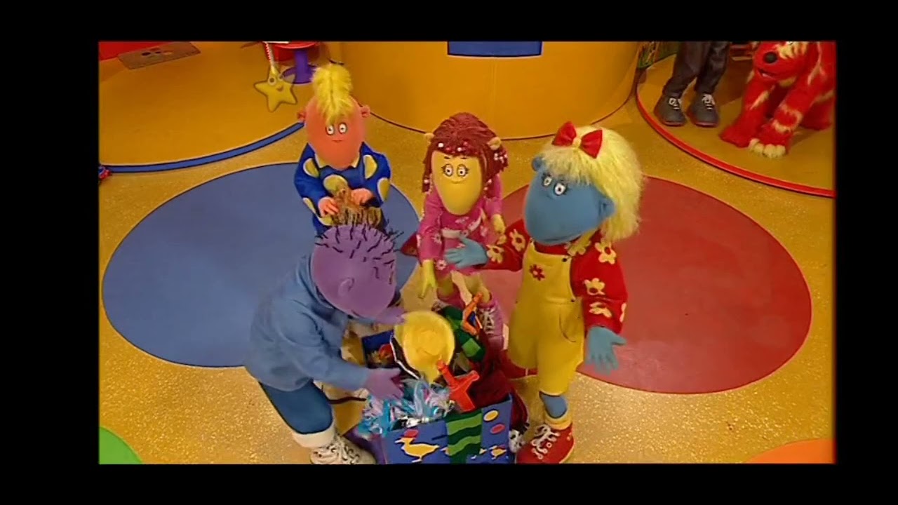 Christmas With the Tweenies Day 2 Tweenies Open The Box ( 1999 Fairies ...