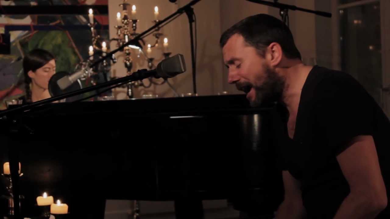 Wonderful Life Maria Blatz & Tom Keller : Live 23.12.12 - YouTube