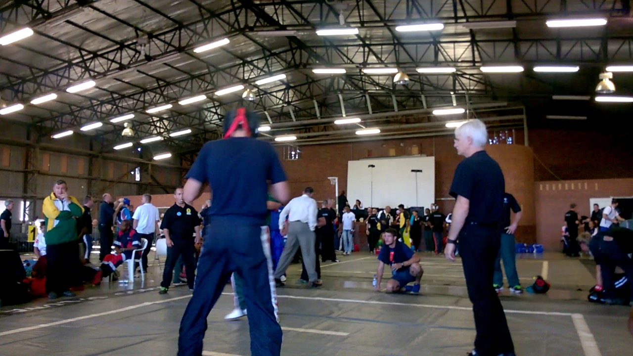 South African kickboxing championship fight - YouTube