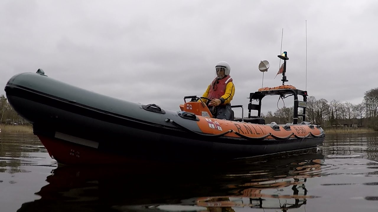 RNLI RC Model Lifeboat RIB Atlantic 21 with top speed - YouTube
