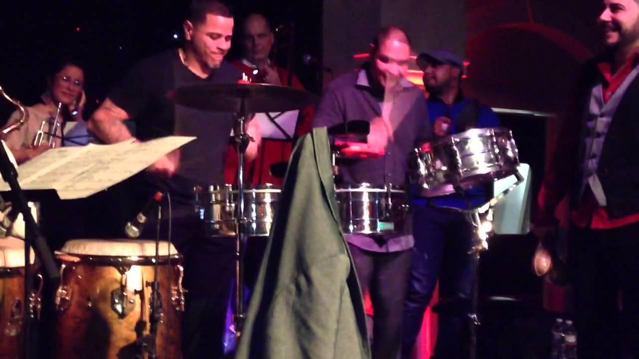 Edwin Lebron Timbalero - YouTube