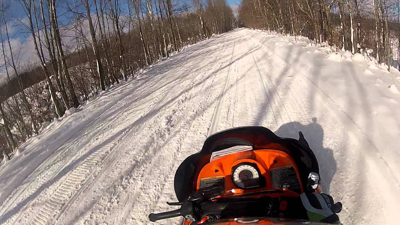 buckeyes snowmobiling chautauqua new york 2016 - YouTube