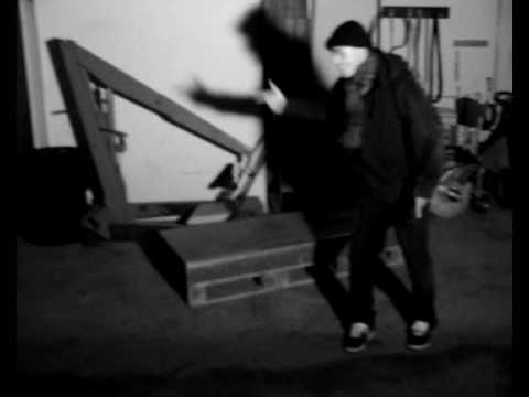 Super Bukakki Shit XXX Oi! Oi! Oi! Über Hallenmontage 2009 - YouTube