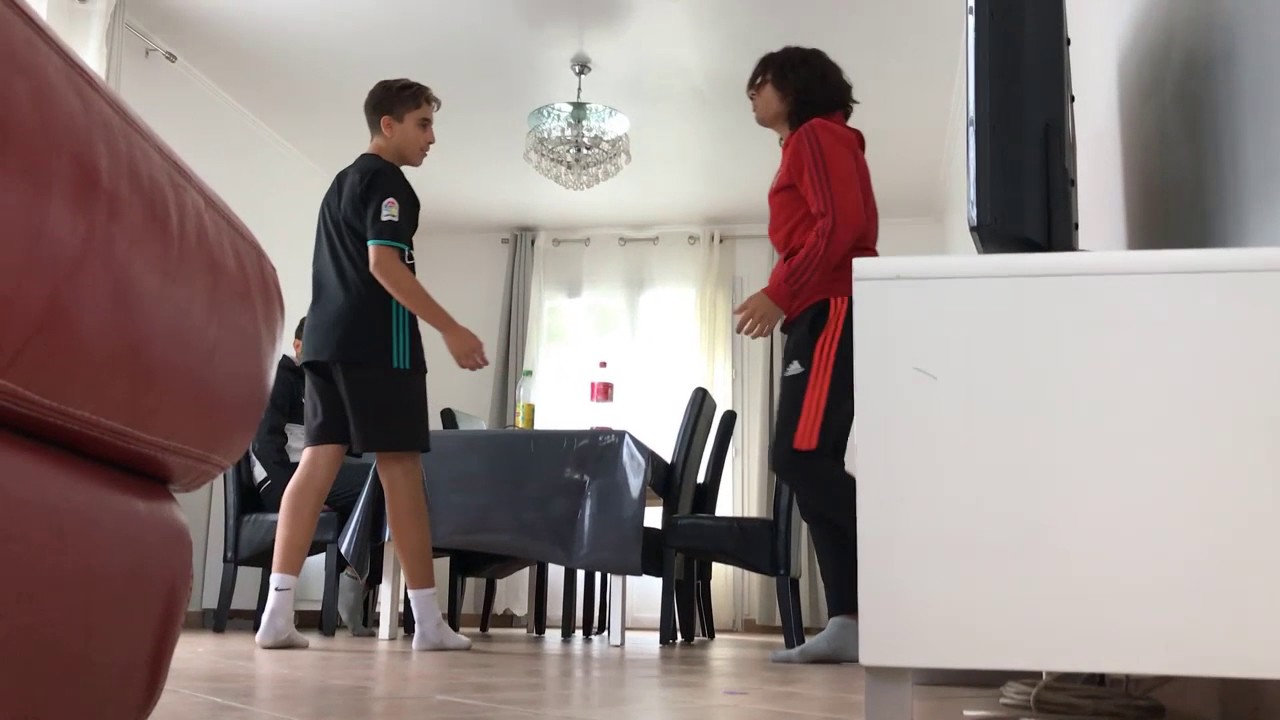 LA CODFAMILYA ARRÊTE YOUTUBE ! MESSAGE DE ISSA PRANK - YouTube