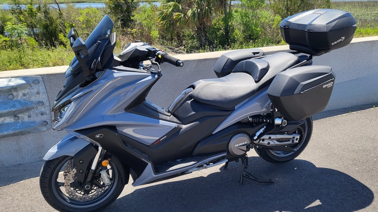 SHAD cases for Kymco AK 550. USA - YouTube