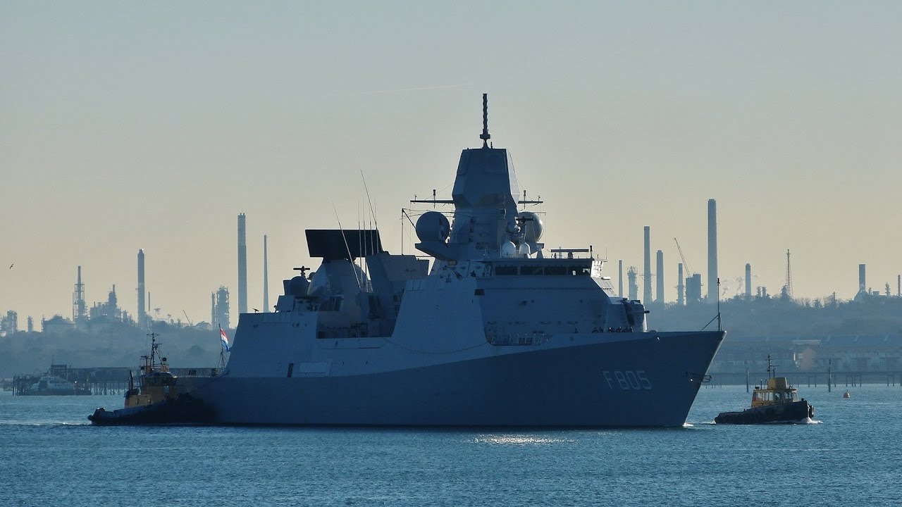 Royal Netherlands Navy ships arriving into Southampton Docks - 20/01 ...