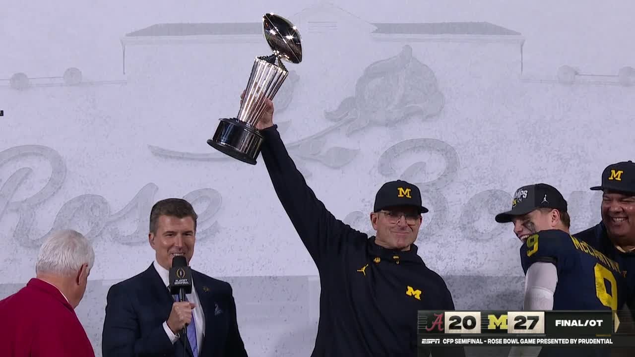 Jim Harbaugh And Michigans Full Trophy Ceremony After Winning The Rose