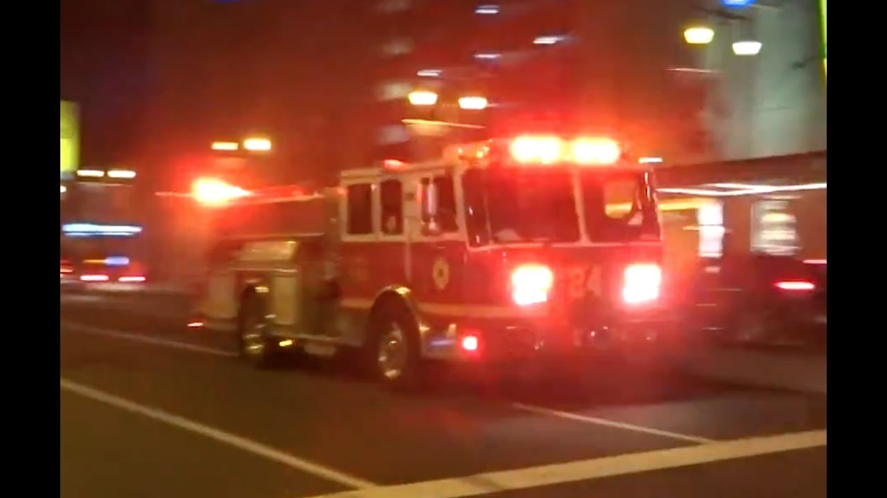PFD Battalion 11 & Engine 24 Responding - YouTube