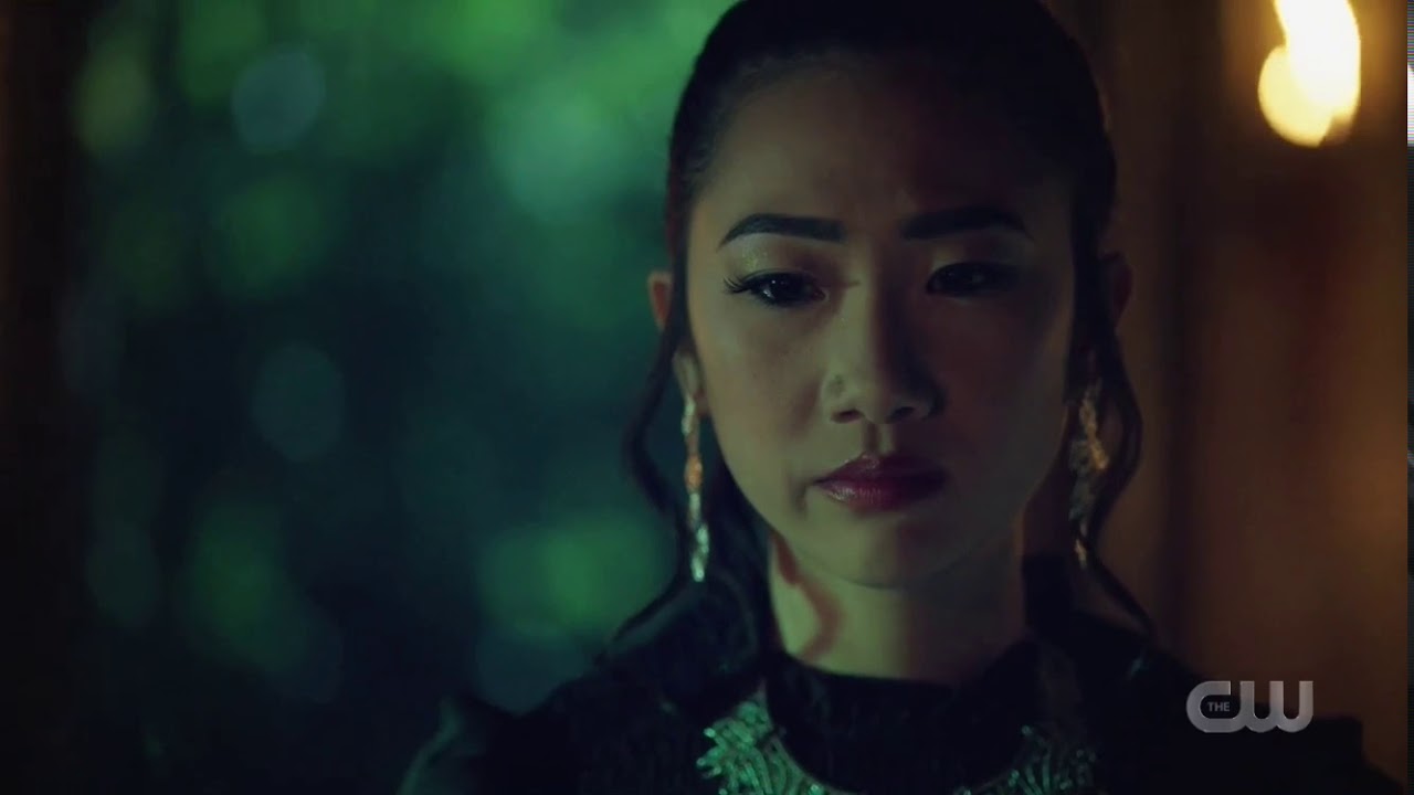 Legacies 3x03 - The Necromancer & Alyssa kill Goodfellow & kidnap MG ...