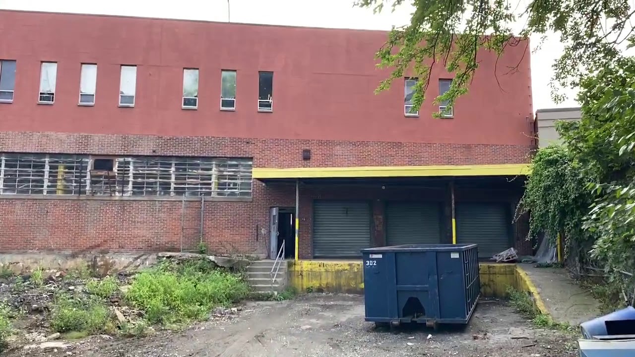 47,694 SF Prime Industrial Building - YouTube