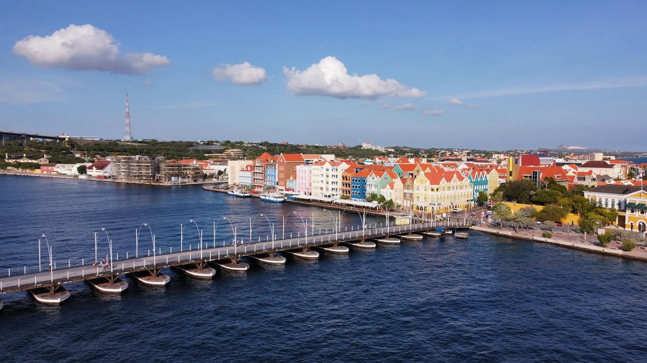 Curaçao en klein Curaçao 🇨🇼 | in 4K with a DJI drone and Sony action ...